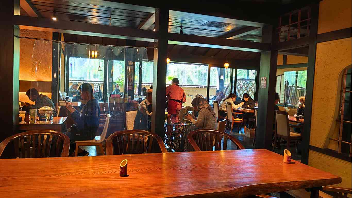 YOSHIYA Kyoto Arashiyama ฮาลาล บรรยากาศอบอุ่น ตกแต่งโทนไม้ - Abushi ...